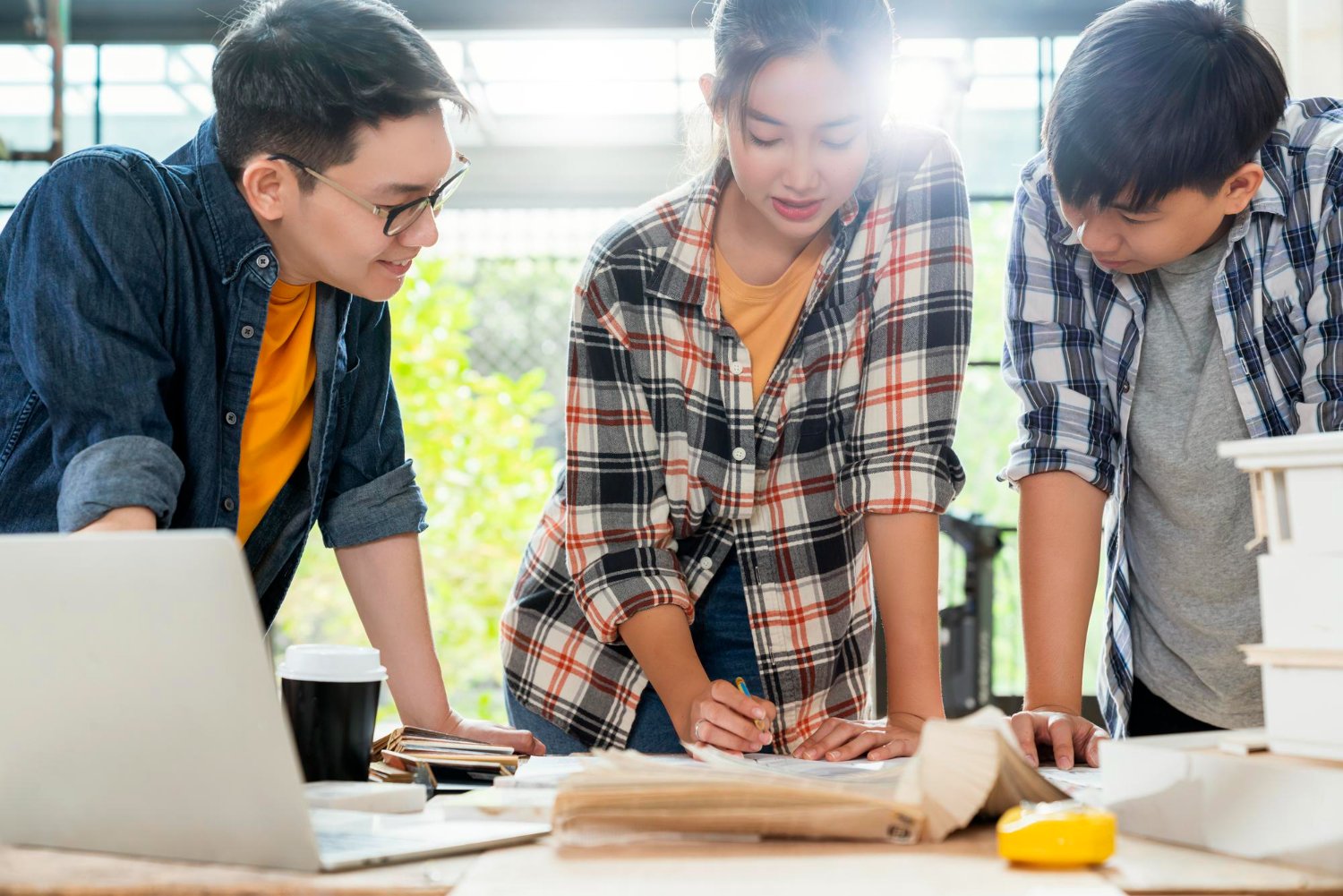 SFA Adalah: Pengertian, Tujuan, dan Manfaat untuk Bisnis | Distri